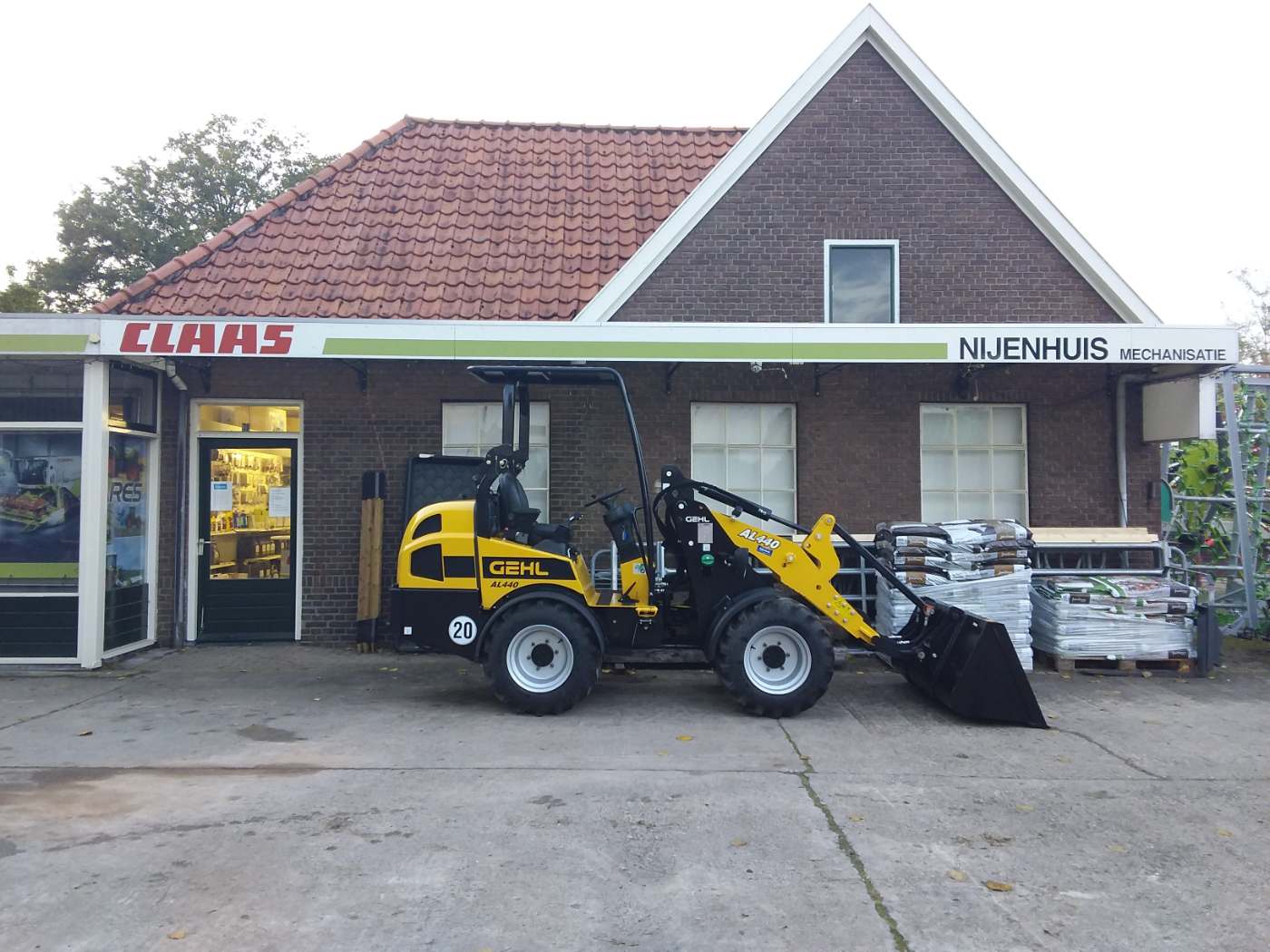 Gehl AL440 - Landbouwmechanisatiebedrijf Nijenhuis-Zwiep